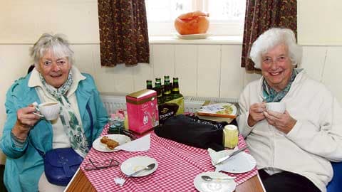 Raising funds for Age Concern minibus | thepost.uk.com
