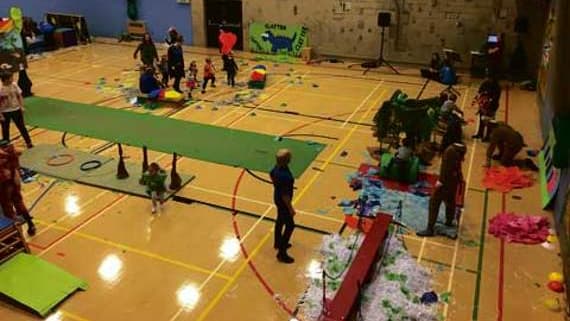 Bumpus Jumpus Dinosaurumpus comes alive at Budehaven! | thepost.uk.com