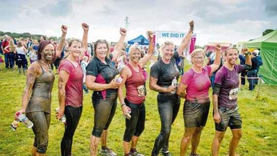 Bude Pilot Gig Club girls get pretty muddy in Race for Life | thepost ...