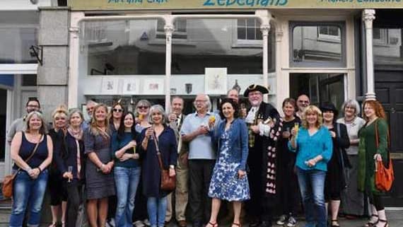 New arts collective gallery space opens in Launceston | thepost.uk.com