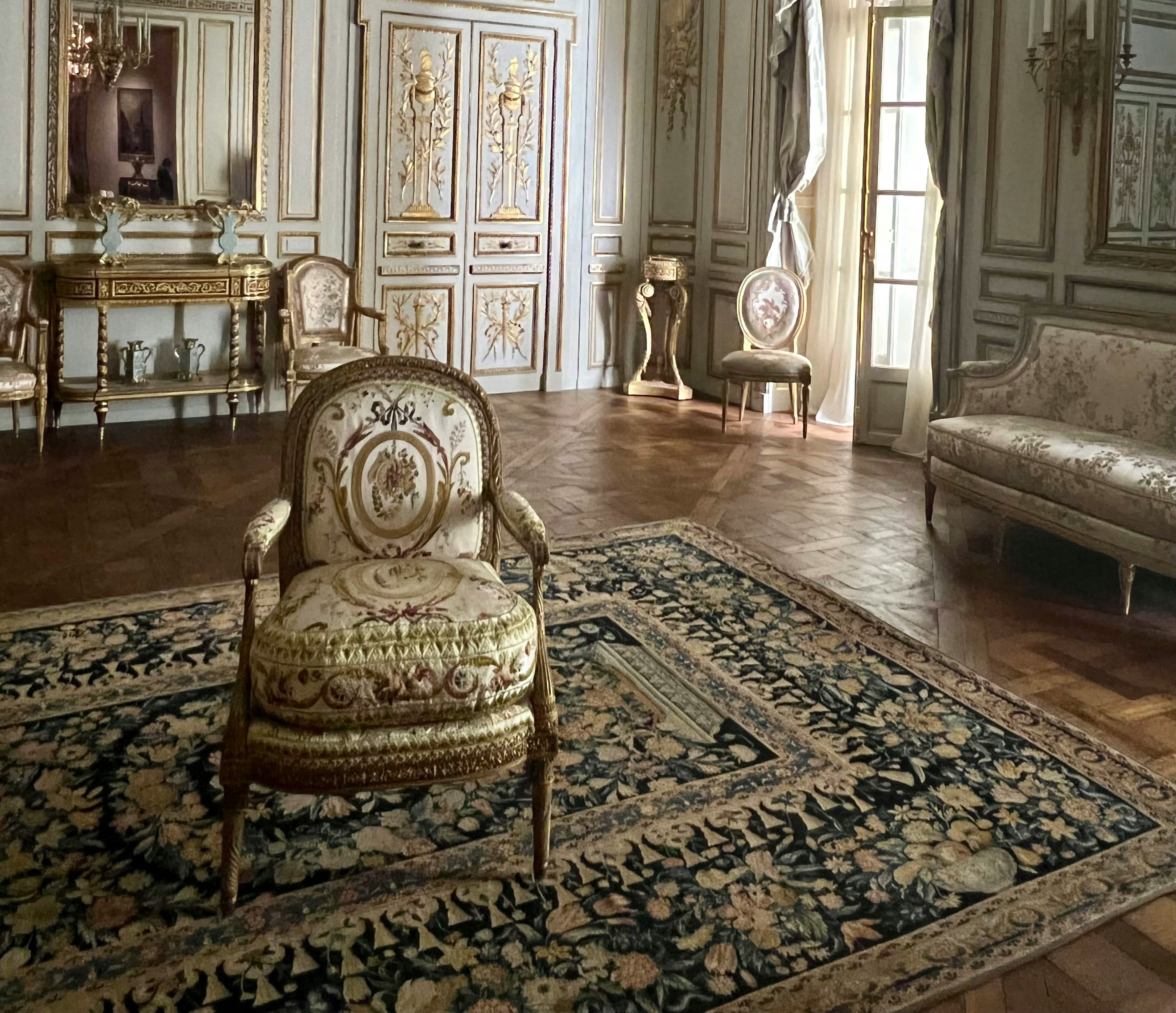 Get the 'Bridgerton' look with these Regency interior design tips ...